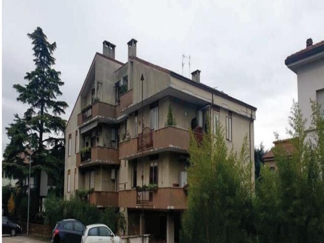 Appartamento - via giovanni berchet n. 14 - foligno (pg)