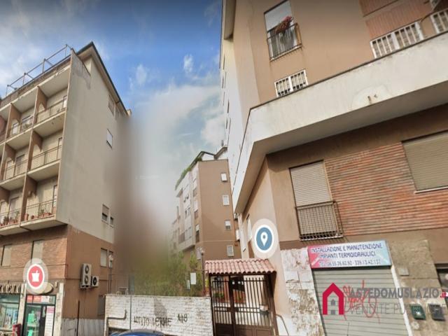 Appartamento via statella, 64 roma