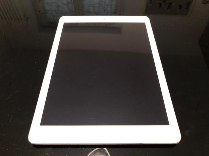 APPLE IPAD AIR 1A GEN. 16 GB WIFI PIU' CELLULAR