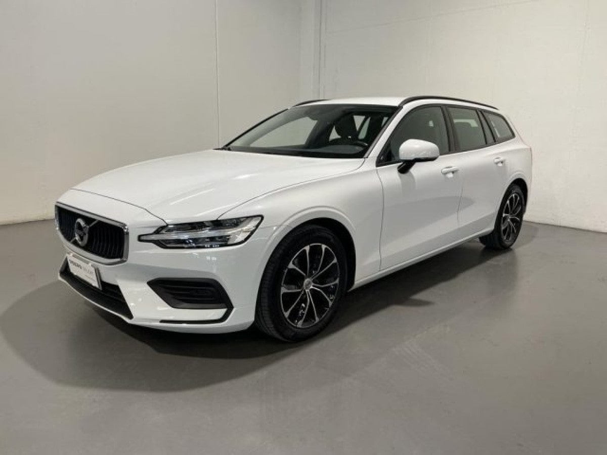 VOLVO V60 CC (2015-2018) V60 Cross Country D3 Business Plus