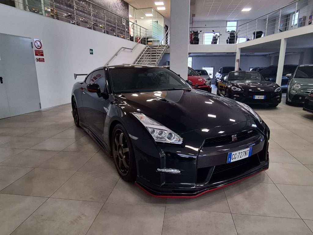 Nissan GT-R3.8 V6 NISMO AKRAPOVIC - CARBONIO