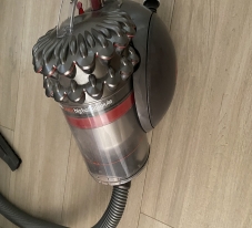 Aspirapolvere dyson