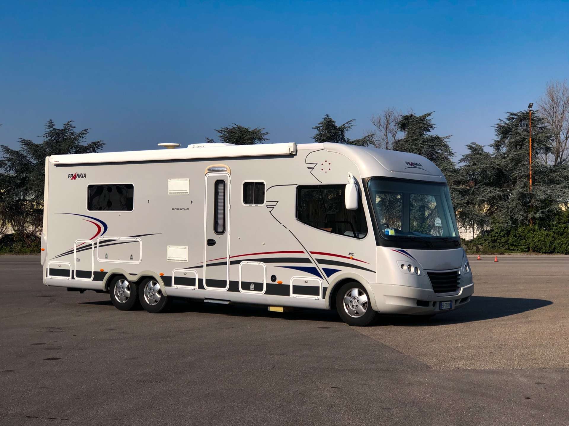 Caravans-Wohnm Frankia250 MTJ FIAT DUCATO 840 FD