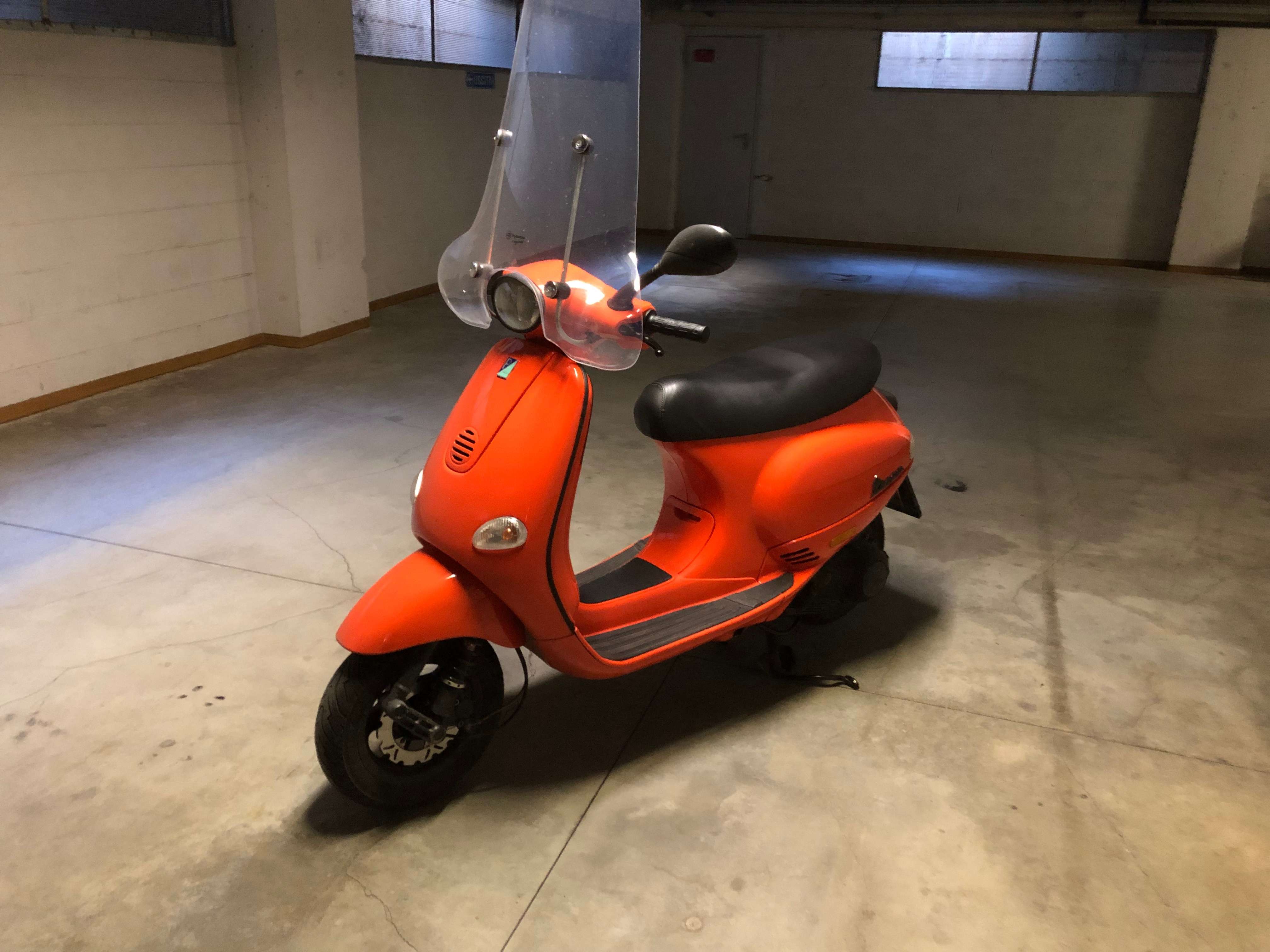 Vespa ET 4125 motore leader