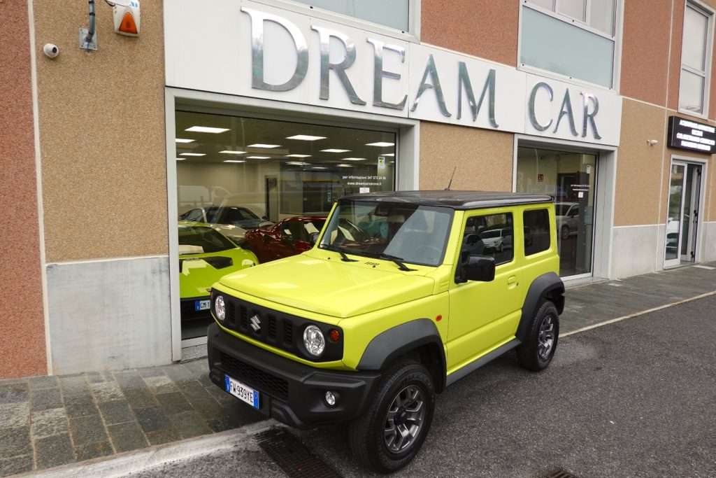 Suzuki Jimny1.5 5MT Top 4 POSTI-UNIPRO FARI LED