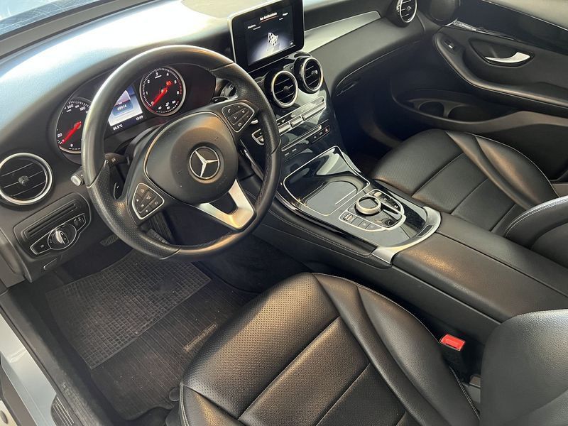 Mercedes-Benz GLC 220 d 4Matic Business