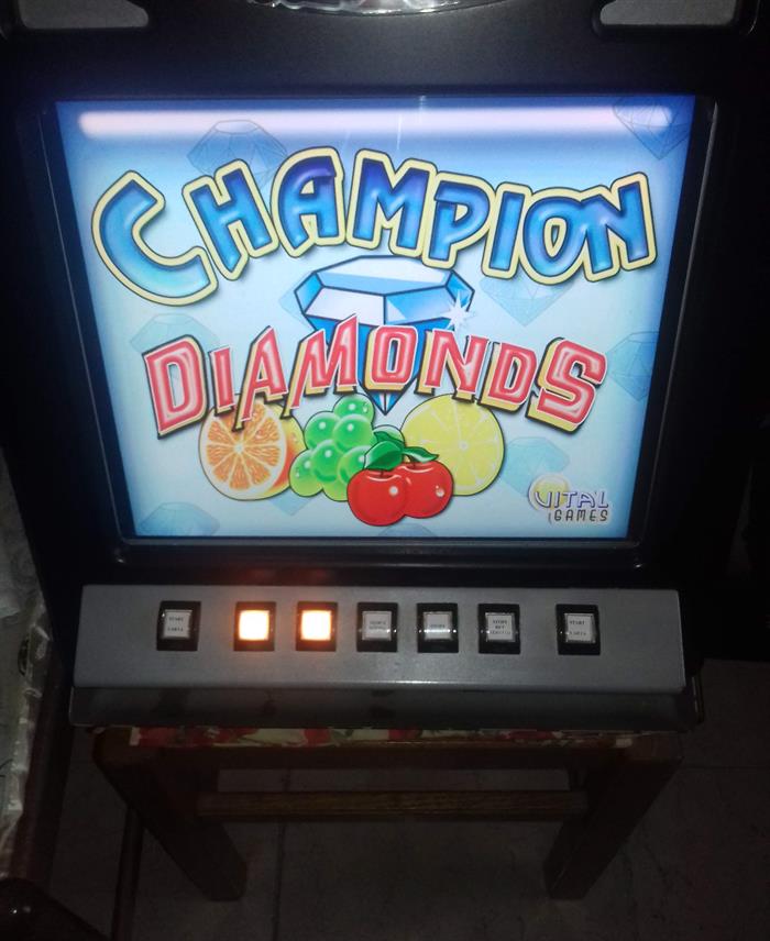 SLOT MACHINE DA BANCO CHAMPION DIAMONDS