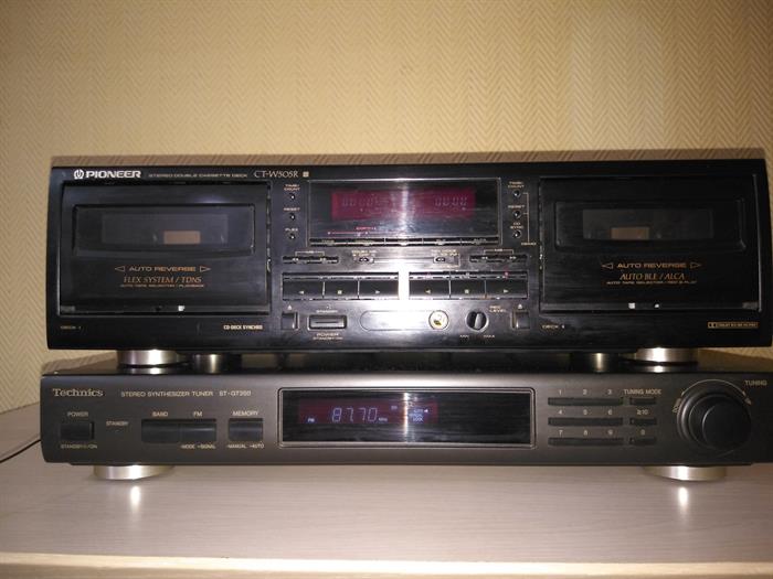 DOPPIA PIASTRA CASSETTE E SINTONIZZATORE STEREO