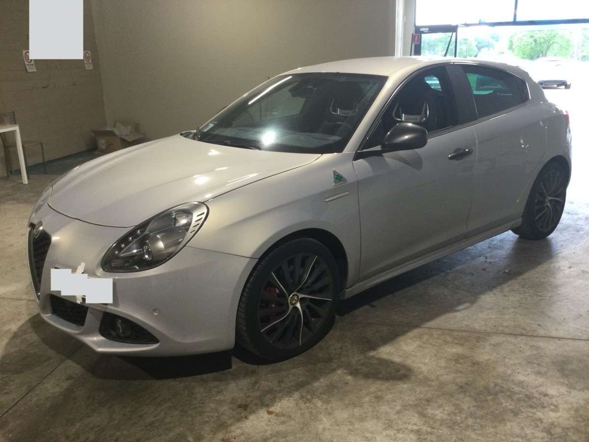 Alfa Romeo Giulietta1750 t. Quadrifoglio Verde 240cv tct / UNICA !