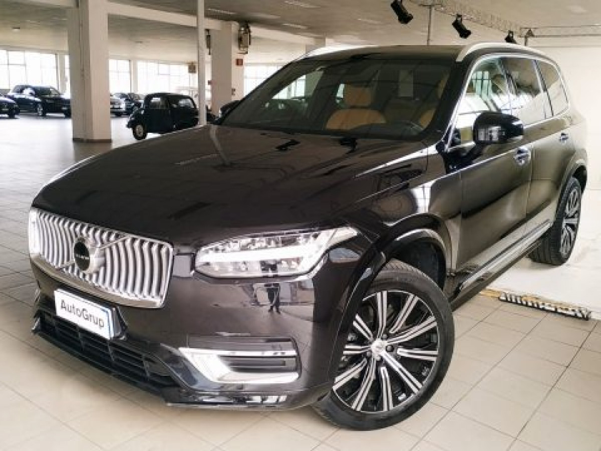 VOLVO XC90 (2014-->) XC90 B5 (d) AWD Geartronic Inscription