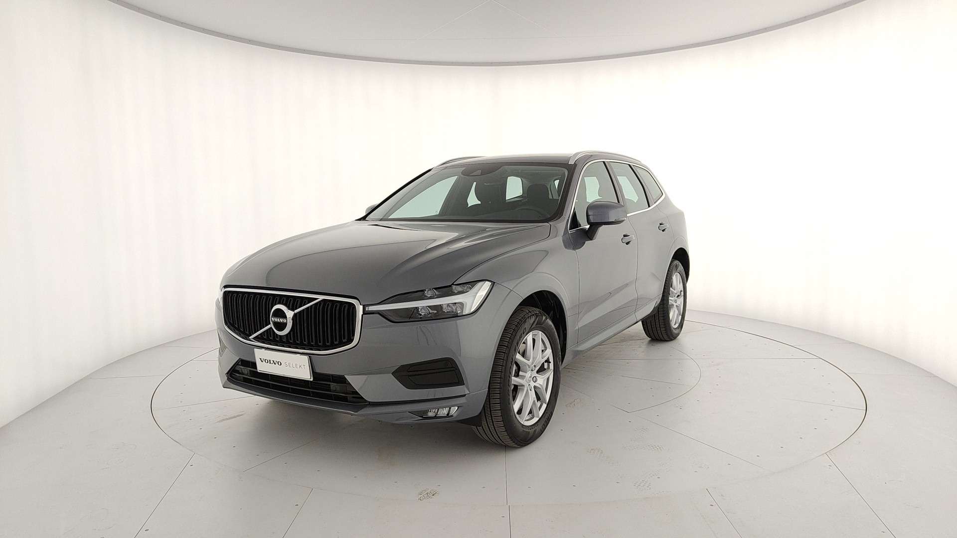 Volvo XC602.0 B4 Momentum Pro