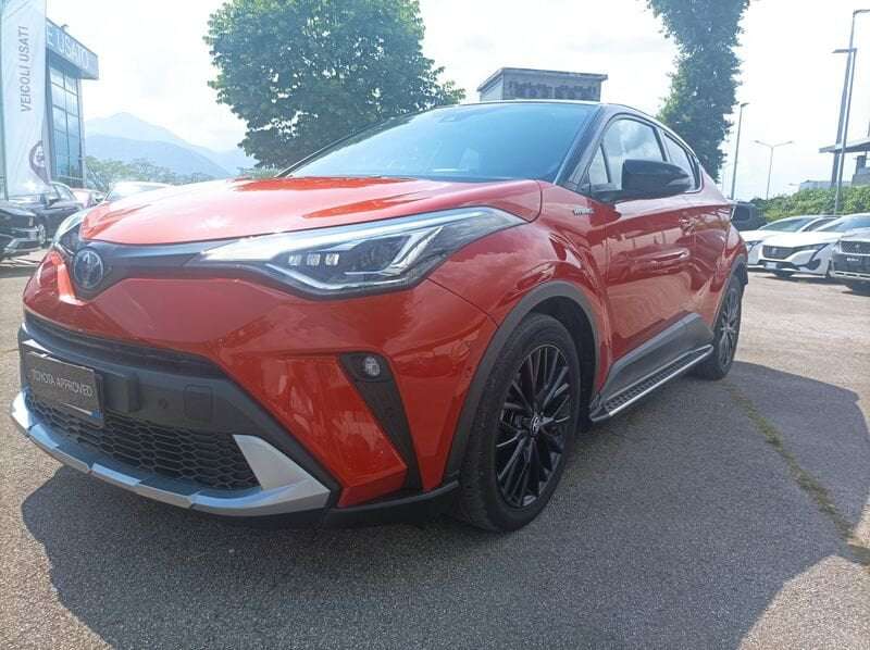 Toyota C-HR004454 2.0 Hybrid E-CVT Premiere (10/2019)