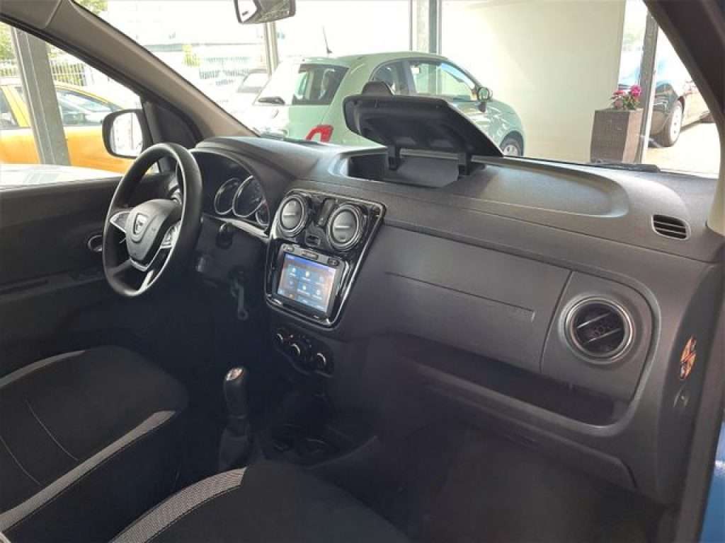 Dacia LodgyStepway 1.6 7 posti