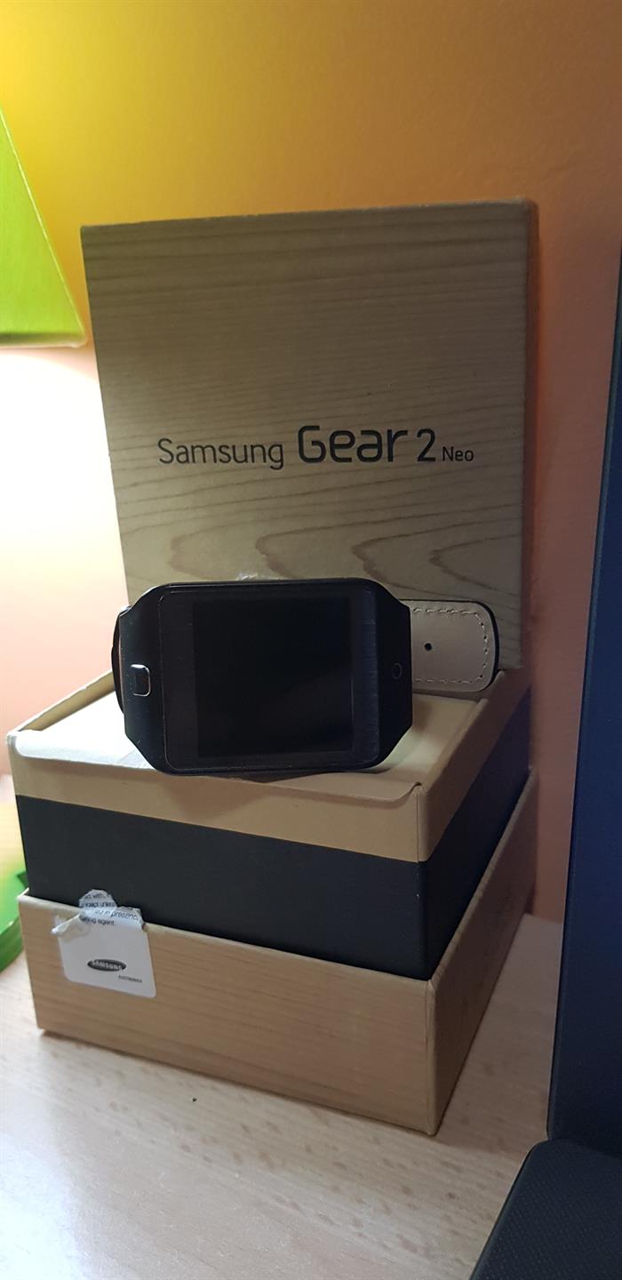 SAMSUNG GEAR 2 NEO