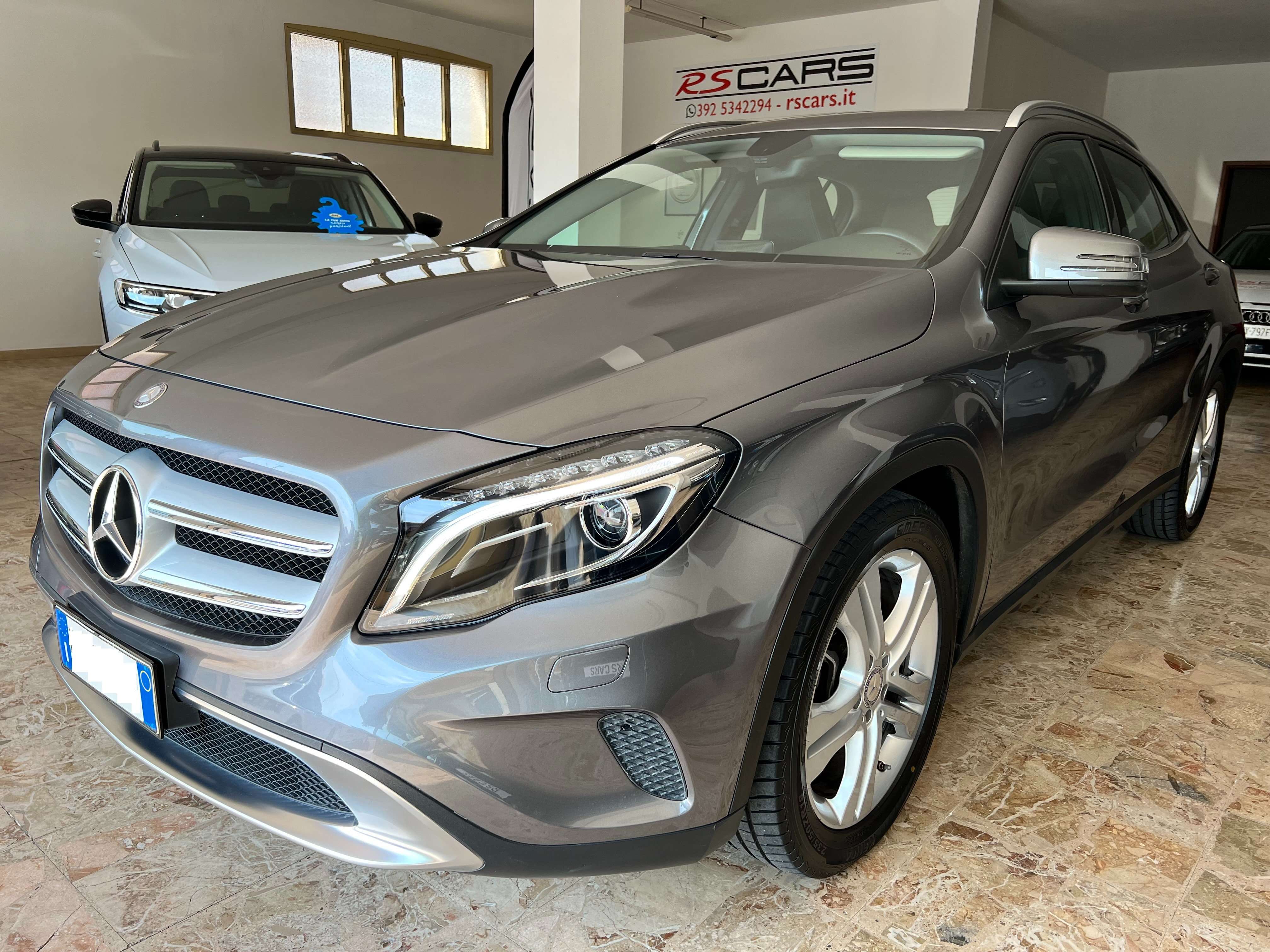 Mercedes-Benz GLA 180GLA 180 d Sport auto Xenon plus Navi Telecamera 18