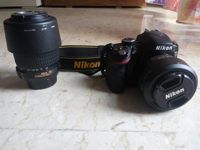 NIKON D3200