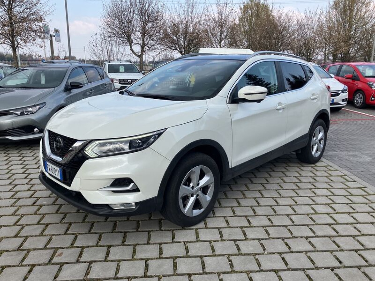 NISSAN Qashqai 2ª serie Qashqai 1.6 dCi 2WD Tekna