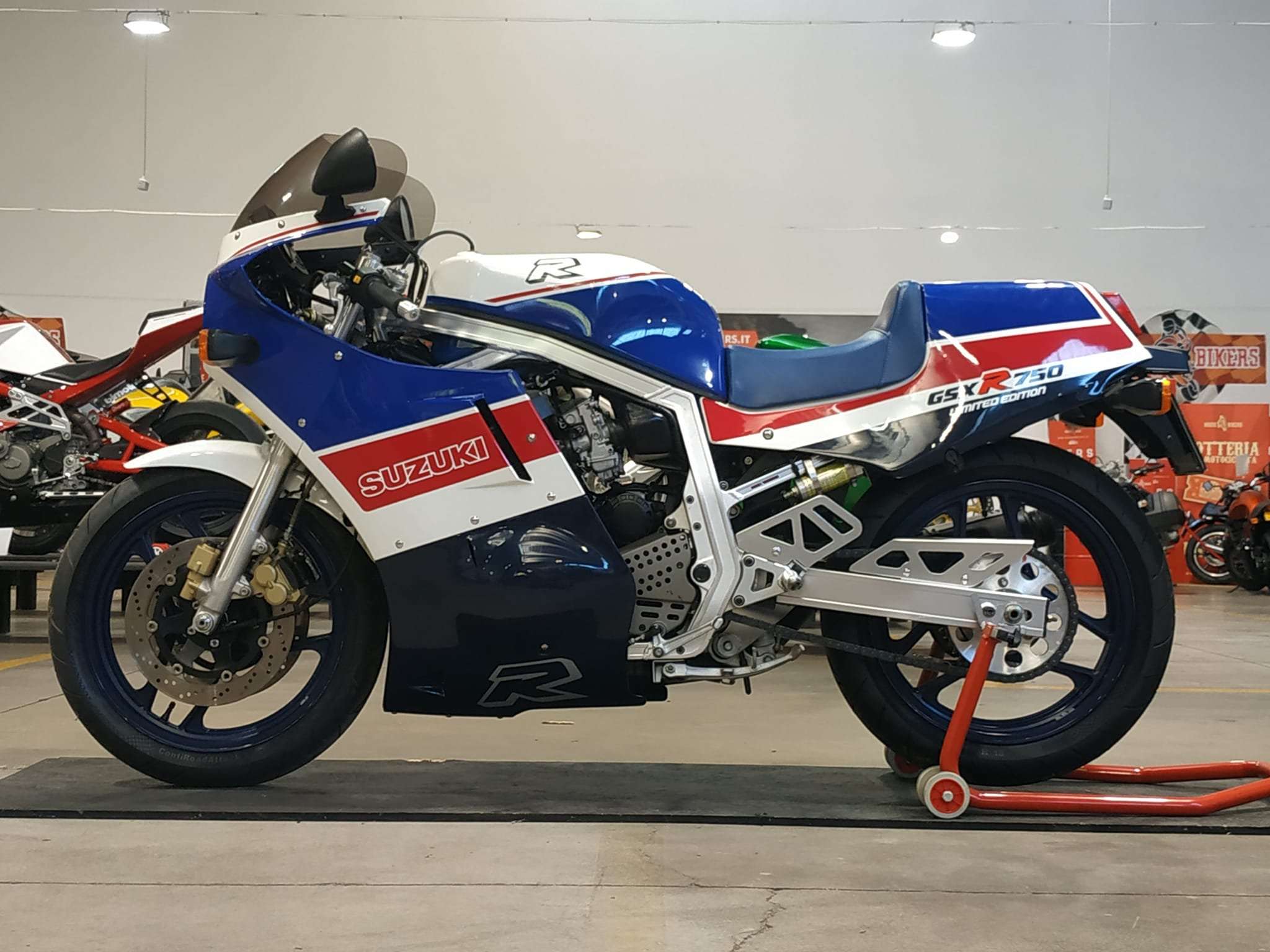 Suzuki GSX-R 750LIMITED EDITION