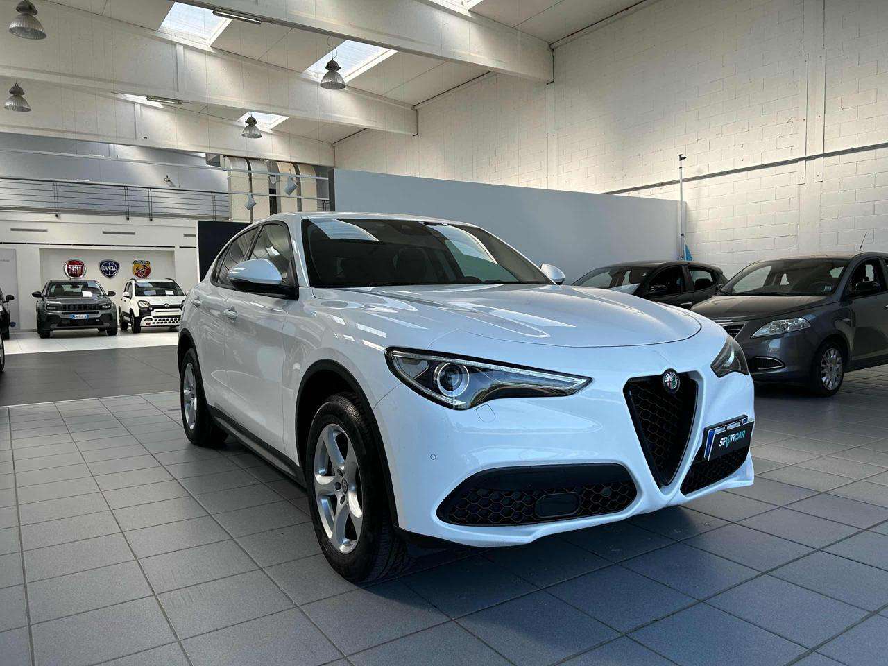 Alfa Romeo Stelvio2.0 Turbo 200 CV AT8 Q4 Executive