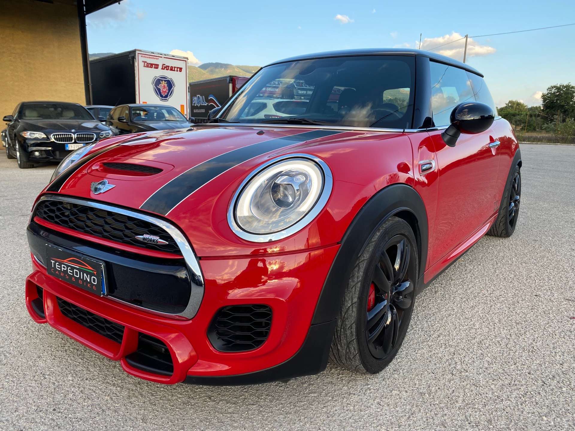 MINI John Cooper WorksMini John Cooper Works Hype 231cv