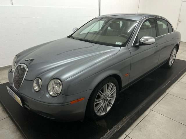 Jaguar S-Type2.7 diesel V6 Executive 207cv Automatica