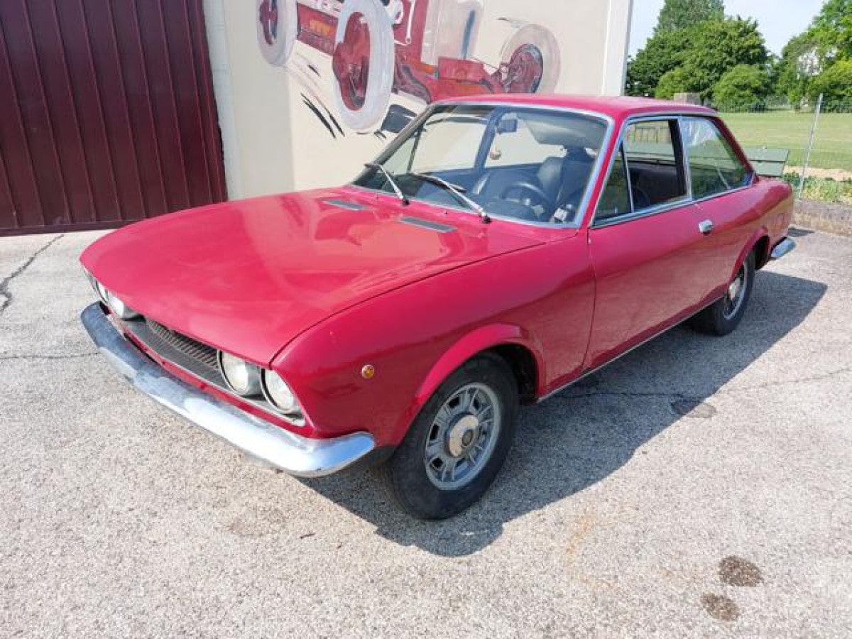 FIAT 124 Coupá¨ 1600