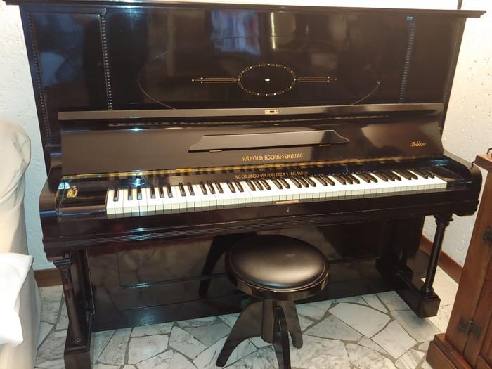 ELEGANTE PIANOFORTE