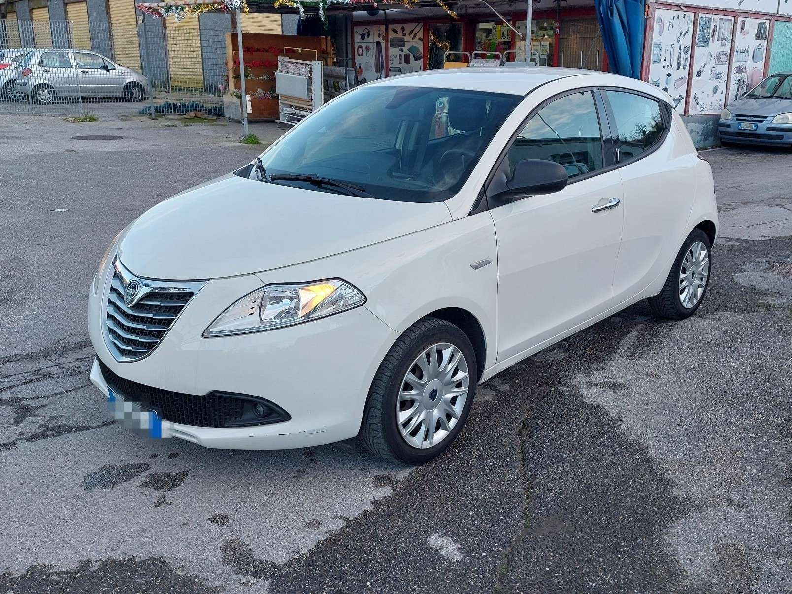 Lancia Ypsilon1.3 mjt Gold s&s 95cv E5+