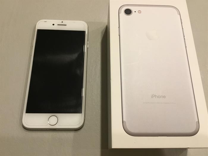 IPHONE 7 128 GIGA SILVER