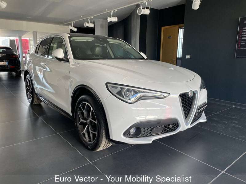 Alfa Romeo Stelvio2.2 Turbodiesel 210 CV AT8 Q4 Ti