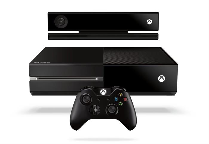 XBOX ONE + KINEKT + 4 GIOCHI - PISTOIA