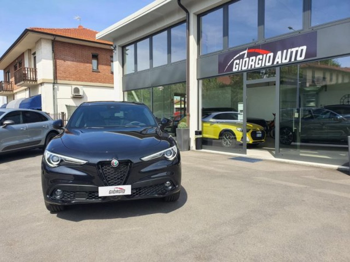 ALFA ROMEO Stelvio Stelvio 2.2 Turbodiesel 210 CV AT8 Q4 Veloce