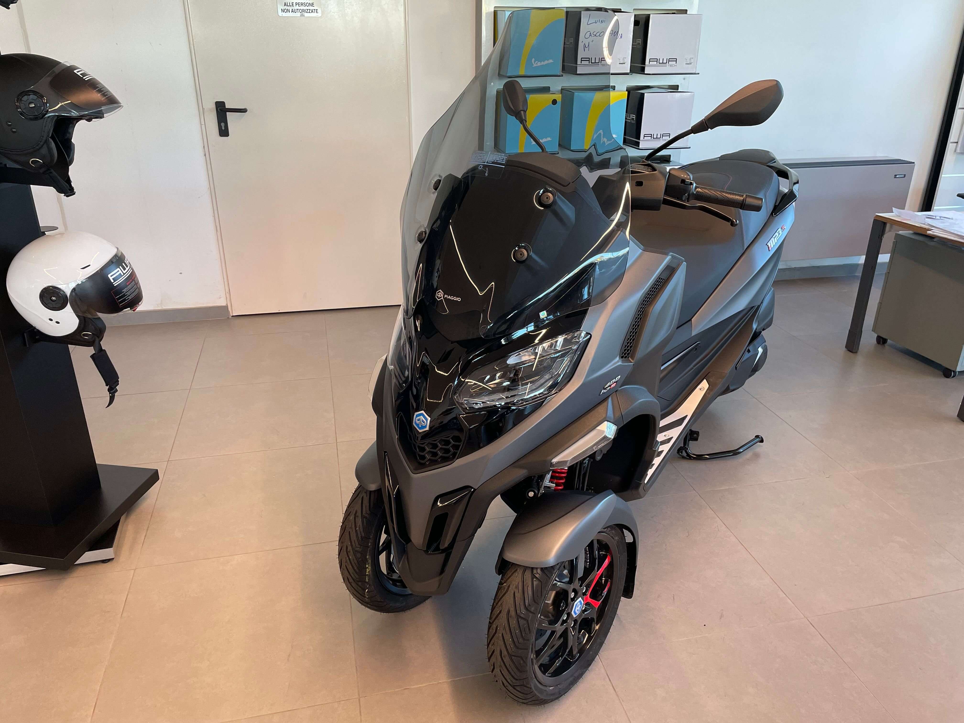 Piaggio MP3 400S "HPE" EURO5 - NUOVO IN PRONTA CONSEGNA!