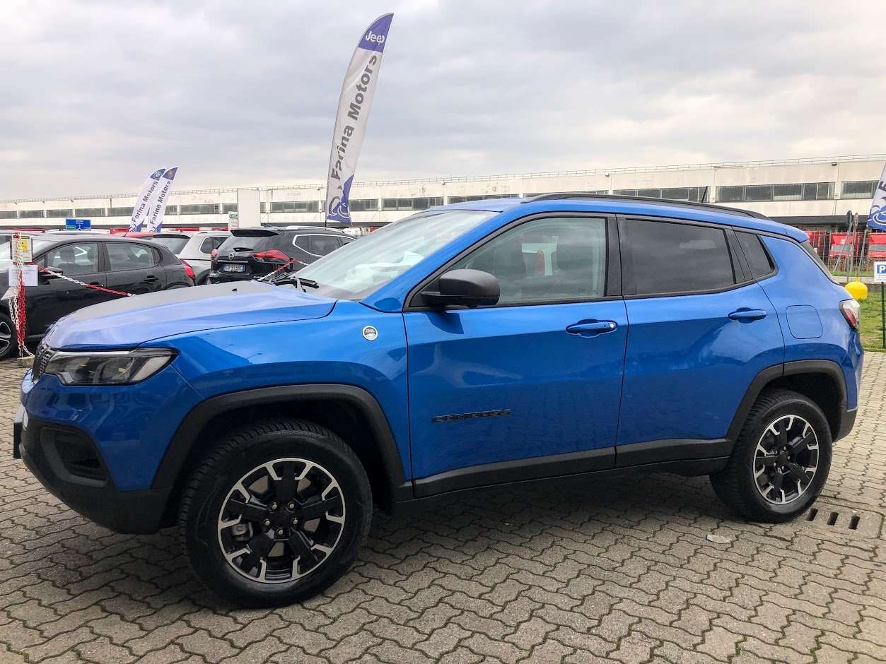 Jeep Compass1.3 T4 240cv PHEV Trailhawk 4XE ALPINE Cam360°