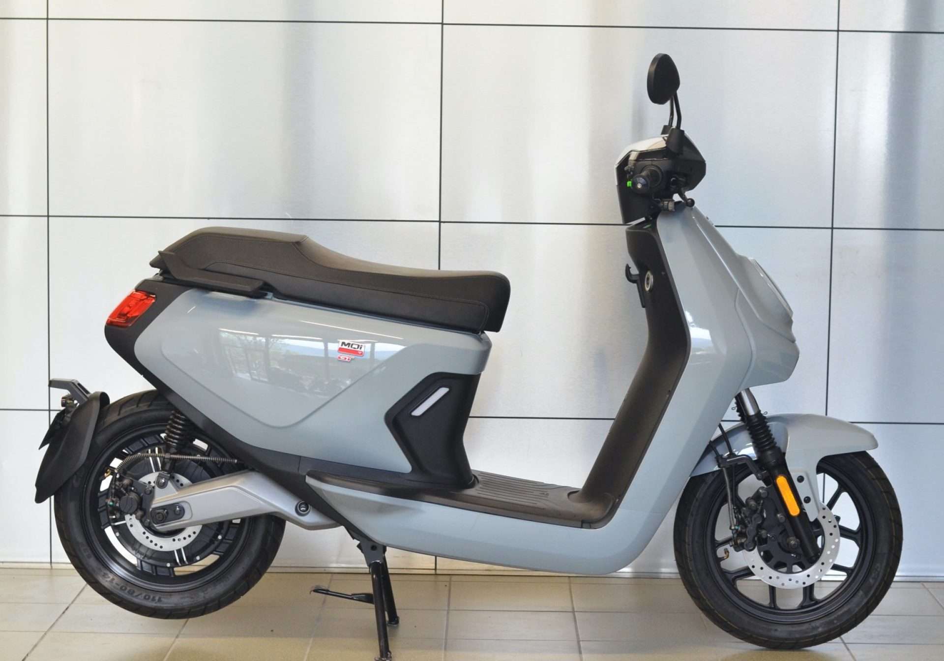 Niu MQiGT L1 - EQUIVALENTE 50cc