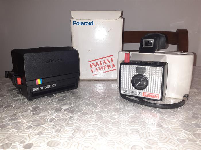 POLAROID LAND CAMERA E POLAROID SPIRIT 600