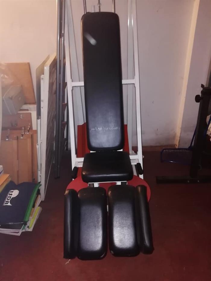 ABDUCTOR MACHINE