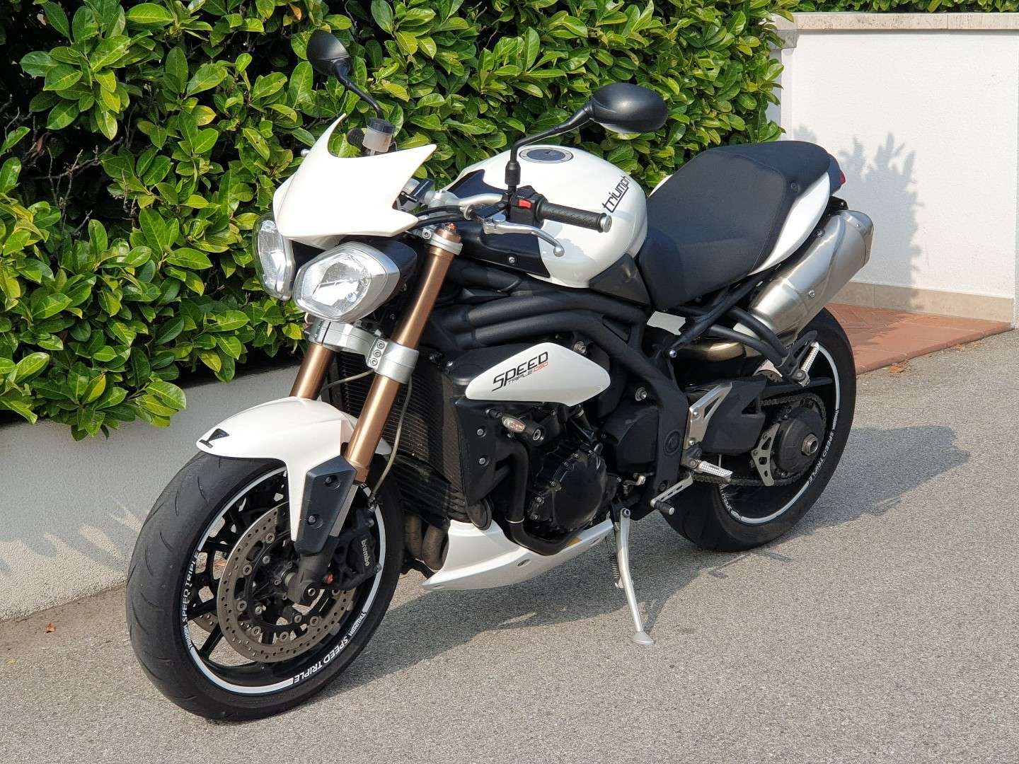 Triumph Speed Triple 1050