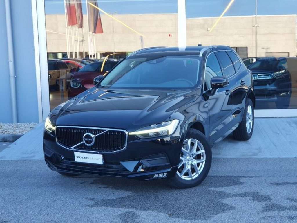 Volvo XC60B4 (d) AWD Geartronic Momentum Pro