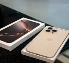 Apple iPhone 16 Pro 128GB spesa 550 EUR, iPhone 16 Pro Max 256GB  spesa 650 EUR, iPhone 16 128GB  spesa 420EUR , iPhone 16 Plus 128GB spesa 450EUR