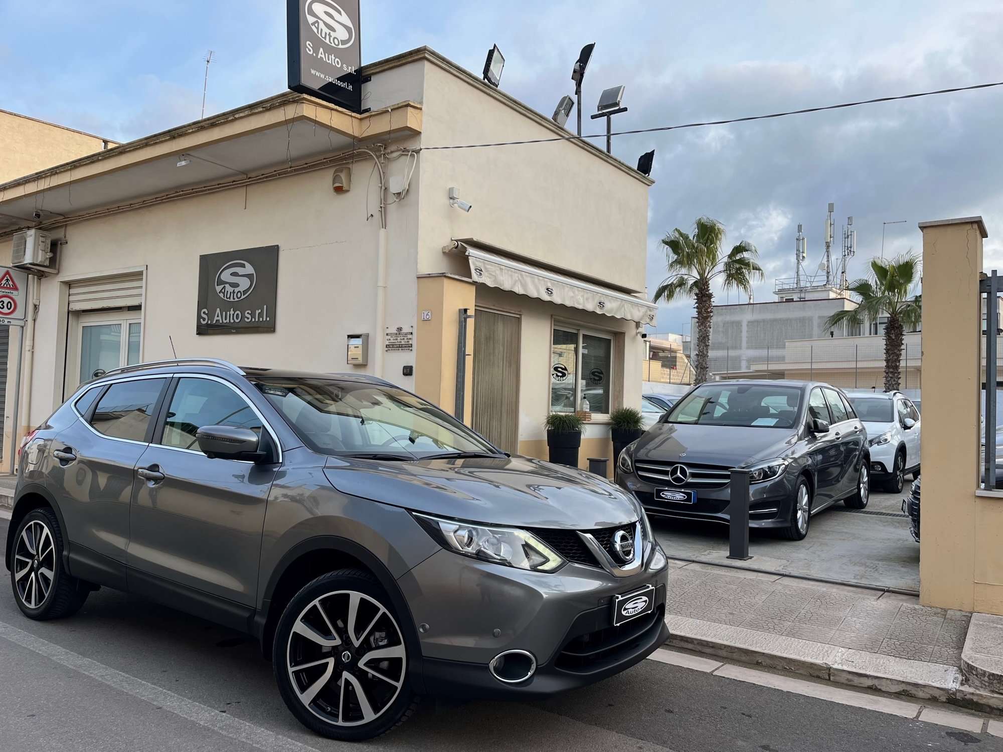 Nissan Qashqai1.5 dci Tekna 110cv  *Tetto*Pelle*360*