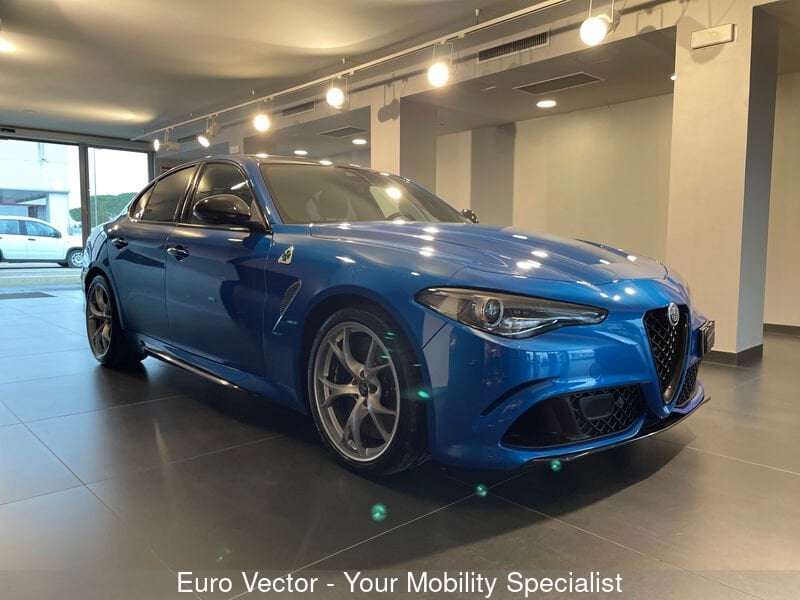 Alfa Romeo Giulia2.9 T V6 AT8 Quadrifoglio