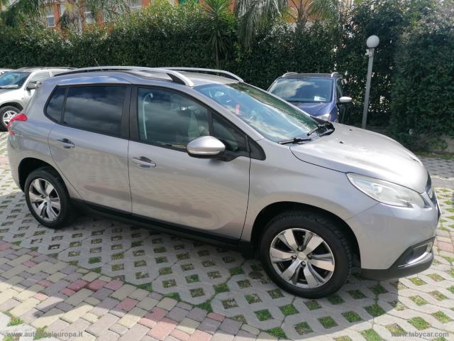 Peugeot 2008 1.2 vti 82 cv allure