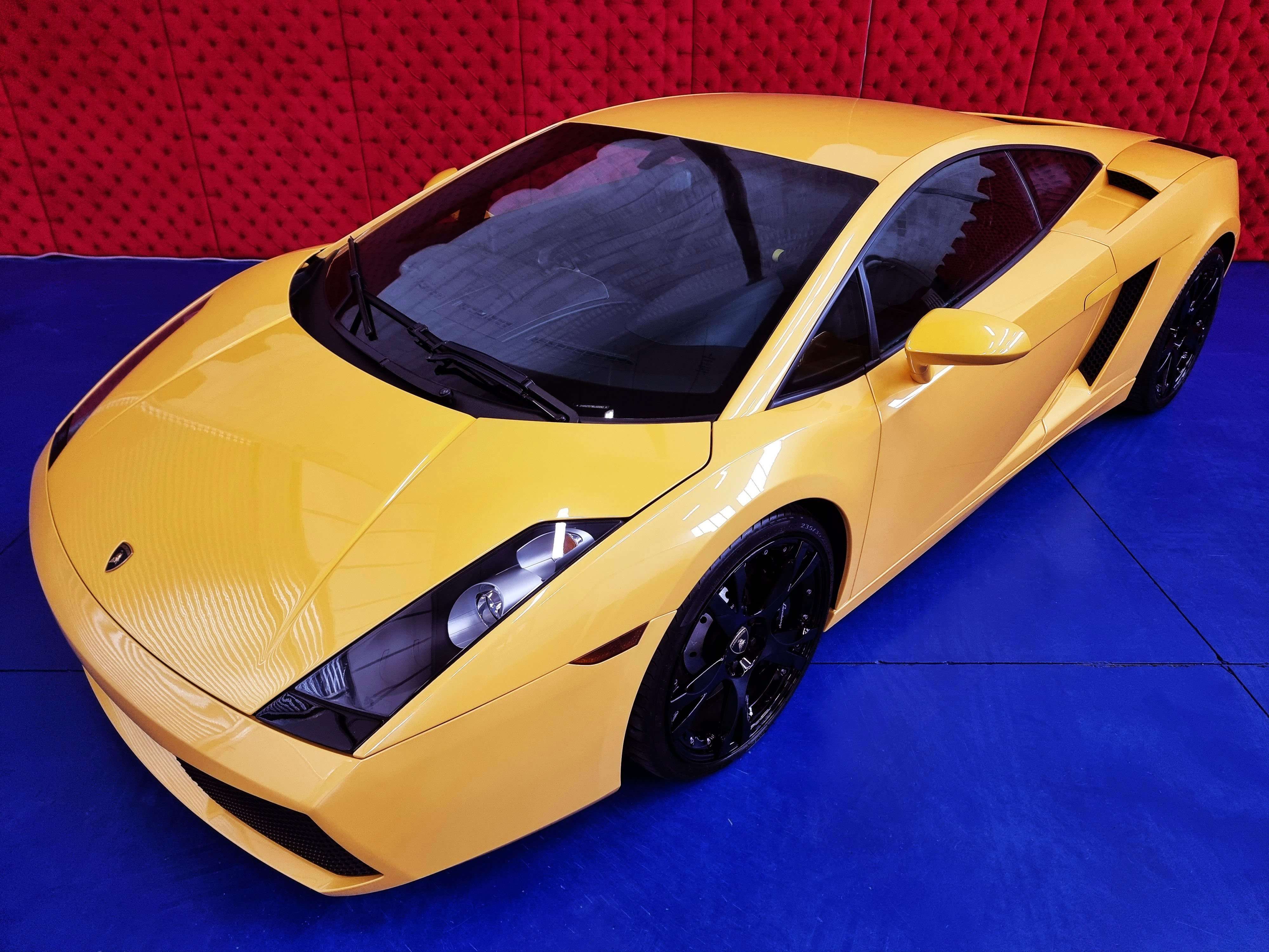 Lamborghini GallardoCoupé 5.0 V10 520 E-Gear