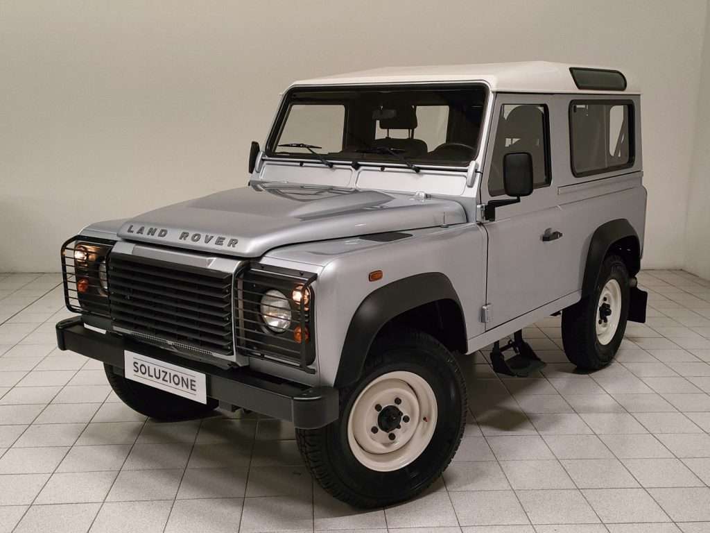 Land Rover Defender90 2.4 TD4 Station Wagon 4 posti GANCIO TRAINO