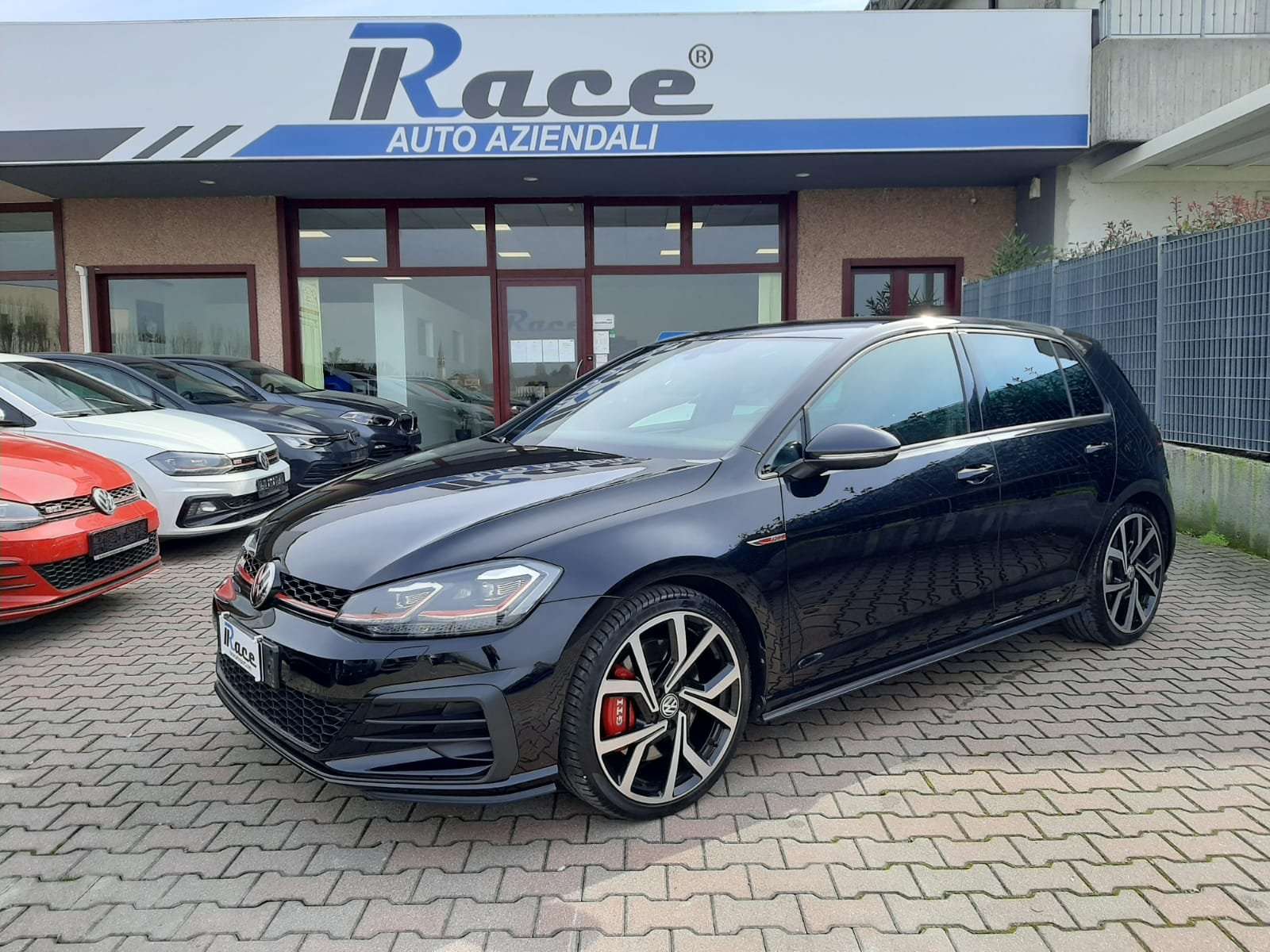 Volkswagen Golf GTIDSG 2.0 PERFORMANCE 245 CV ACC LED