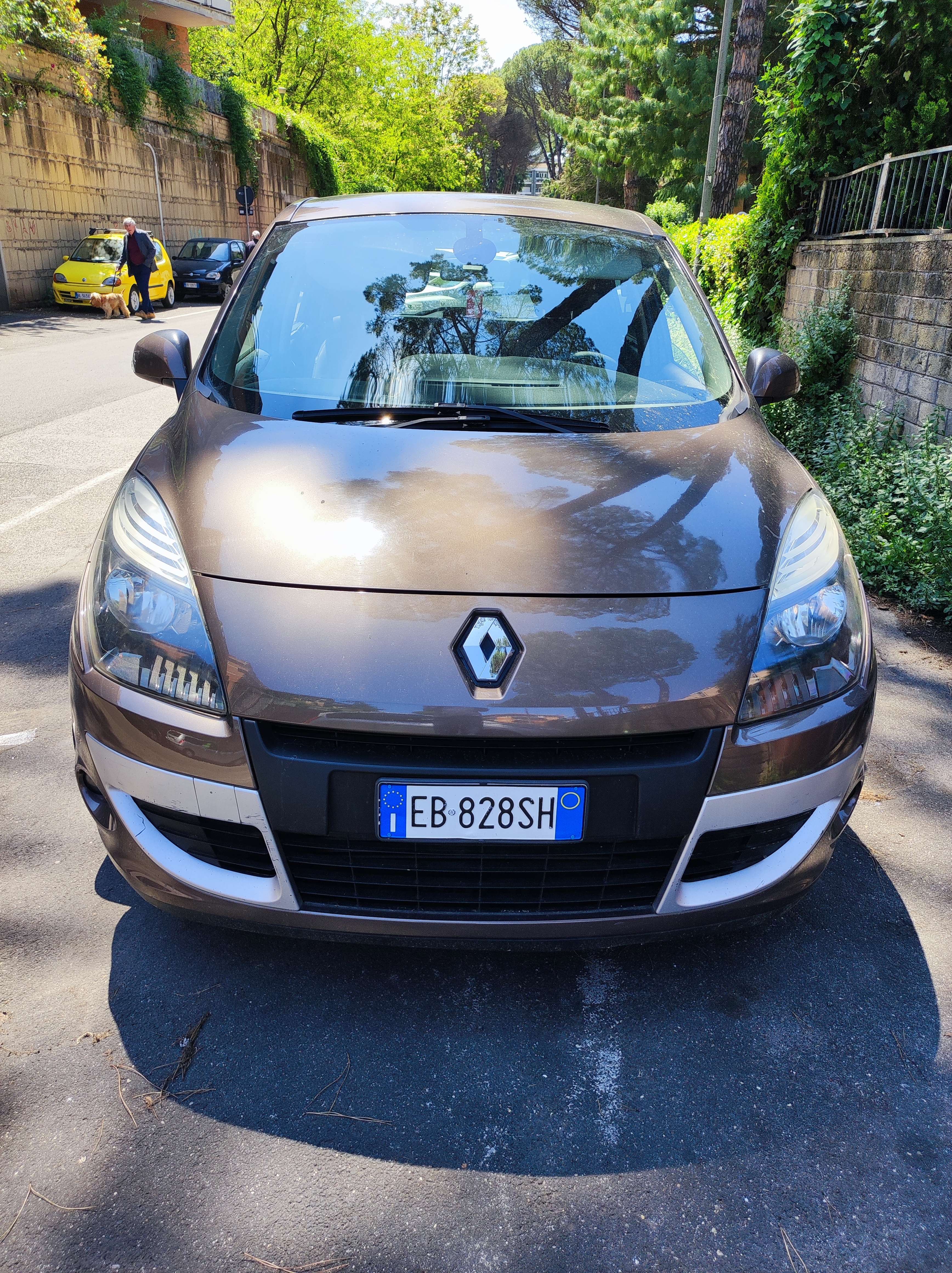 Renault ScenicScenic III X-Mod 2009 XMod 1.5 dci Dynamique 110cv