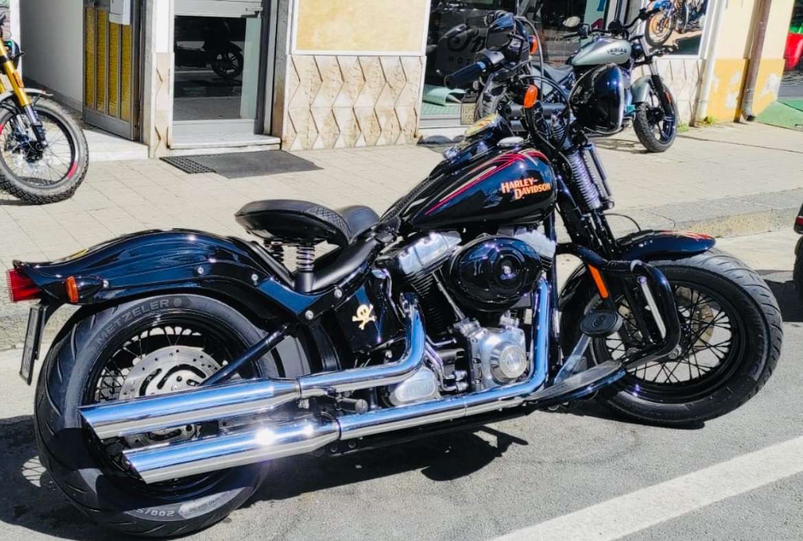 Harley-Davidson Softail