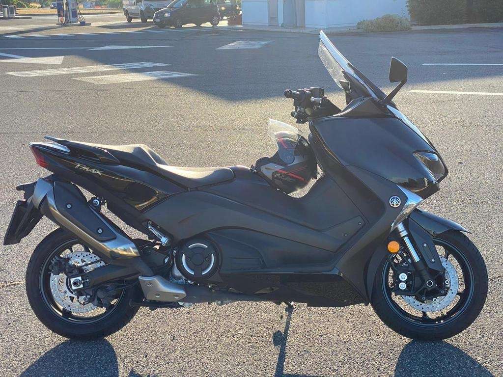 Yamaha TMAX 530