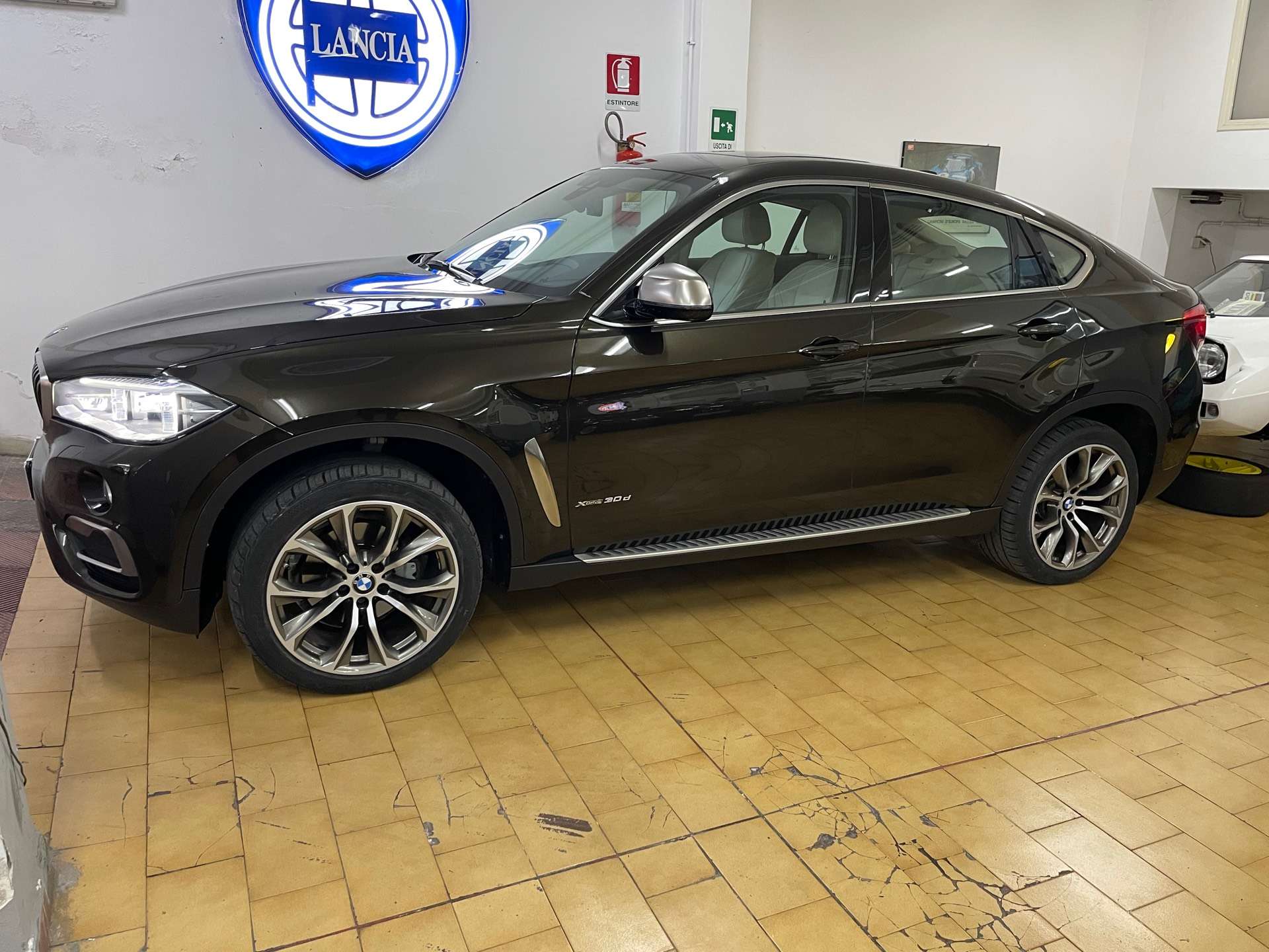 BMW X6xdrive30d Extravagance 258cv auto